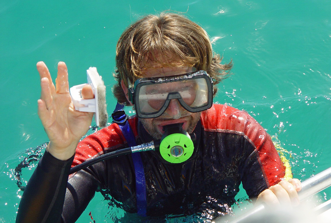 Crystal Blues: Things That Work For Us # 3 - The Powerdive Hookah