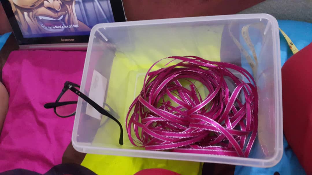 Blog Han: DIY Bunga Telur : Tutorial ikat riben