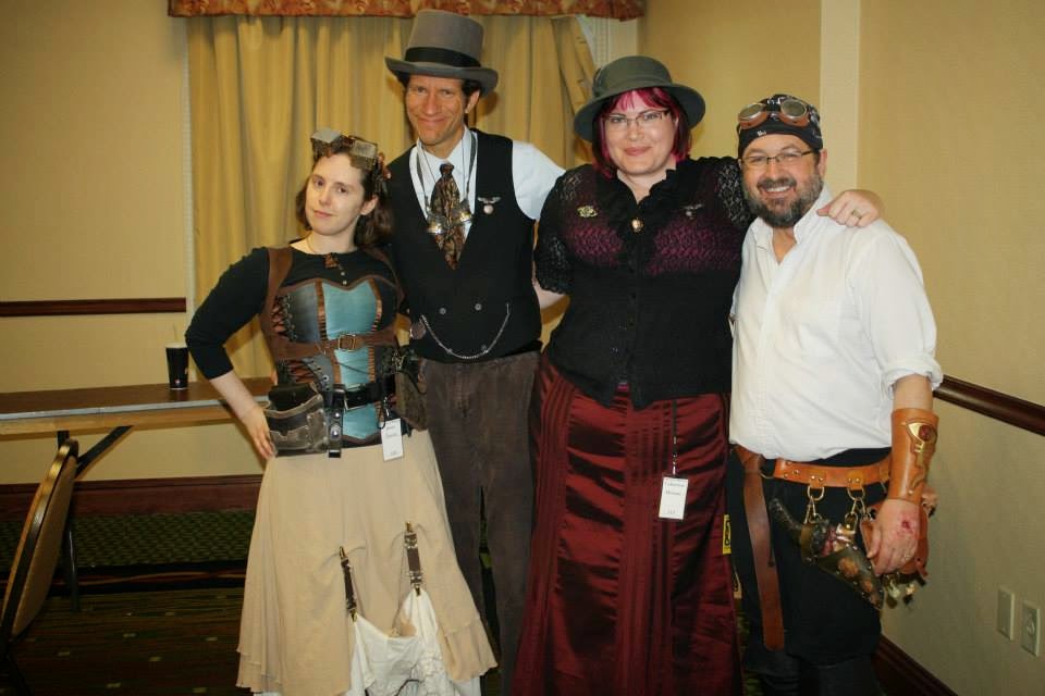 Jenna Tomlin AKA Sydney Stirling of House Dirigible: Artist and ...