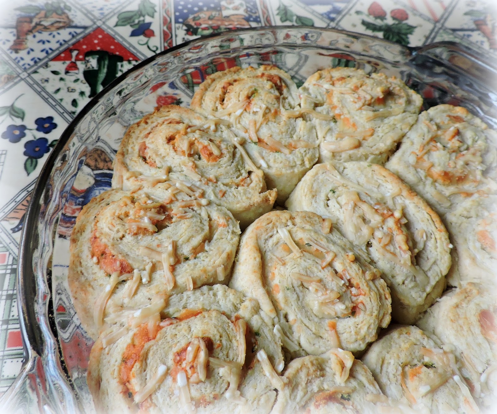 Cheese & Garlic Scrolls | The English Kitchen