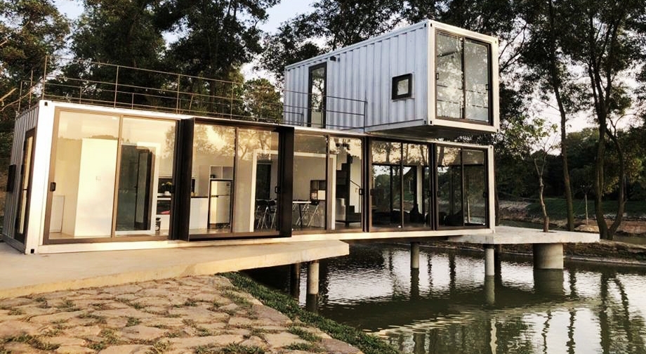 Shipping Container Homes & Buildings: Simple but Sophisticated and ...