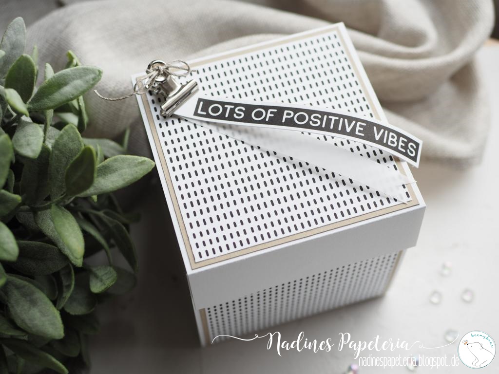 Nadines Papeteria: 4 in 1 Box