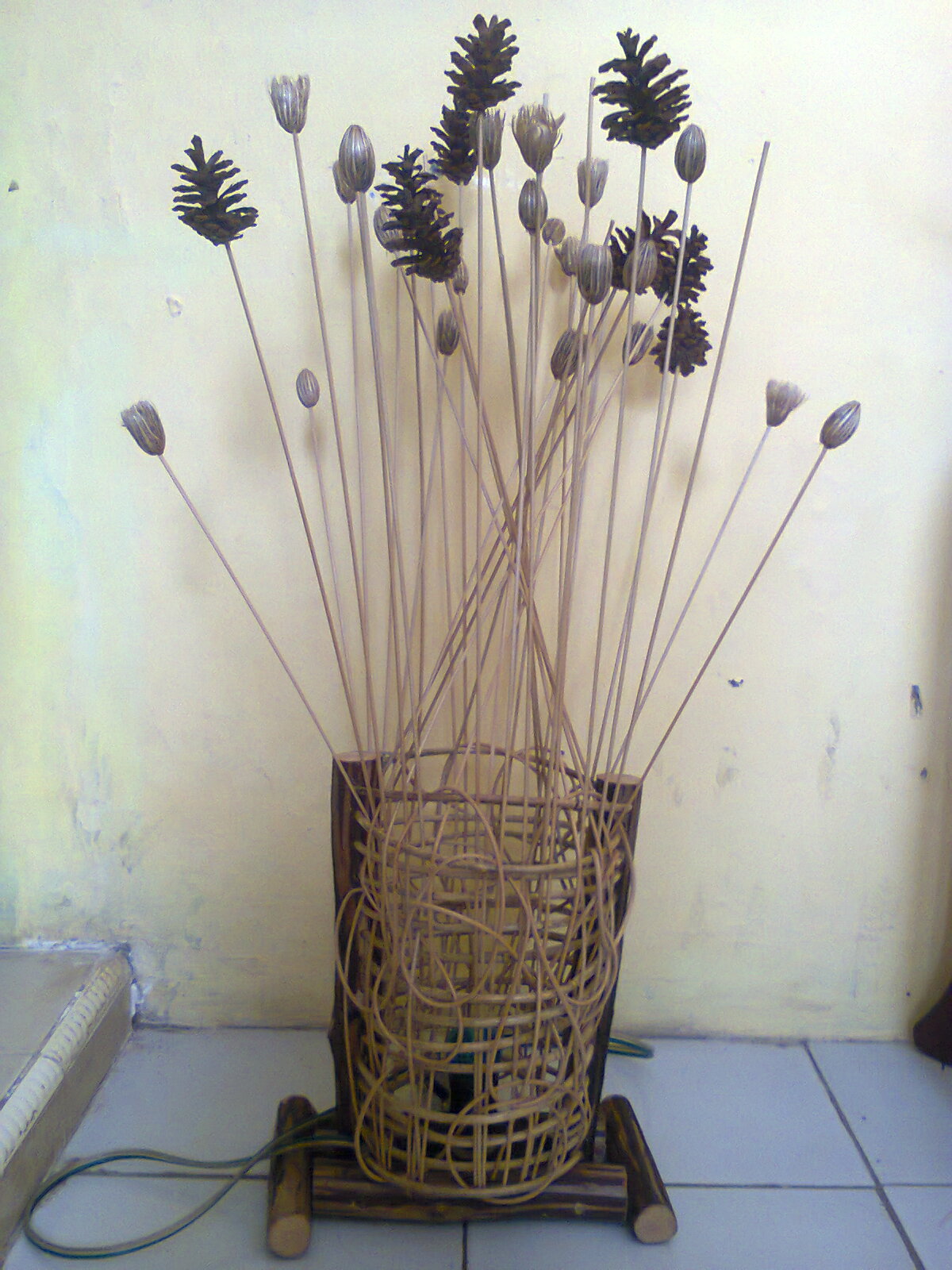 Vas Bunga Rotan dan Kayu | Kerajinan Rotan,Kayu dan Bambu