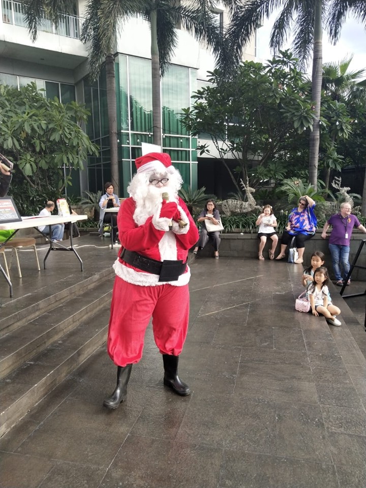 Sewa Jasa Santa Claus (Sinterklas) dan Zwarte Piet ( Pit hitam ...