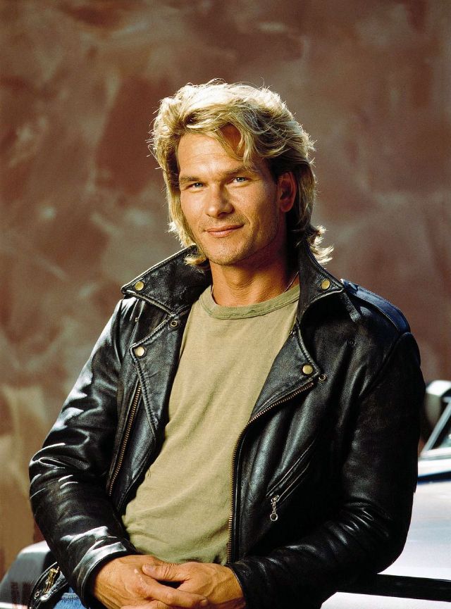 30 Photographs of a Young Patrick Swayze Rocking His Mullet Hairstyle ...