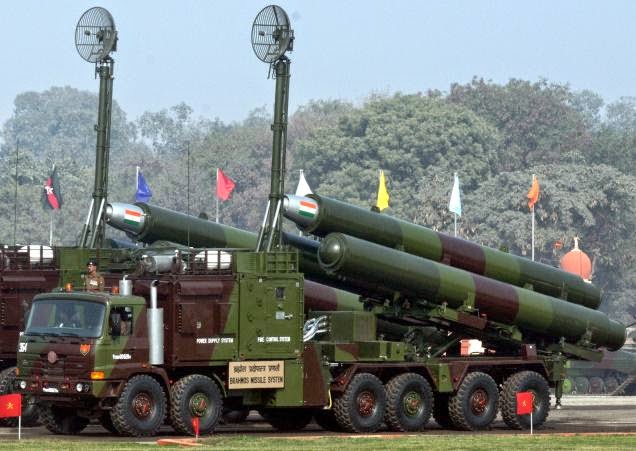 BrahMos Cruise Missiles of the Indian Army, mounted on Mobile ...