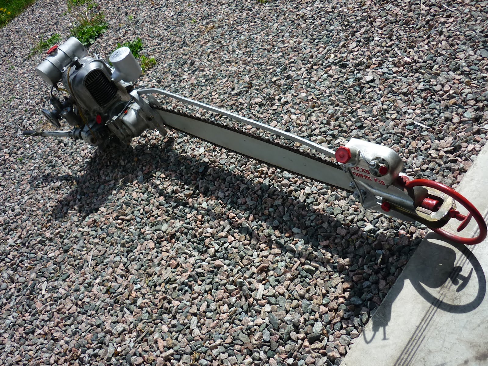 VINTAGE CHAINSAW COLLECTION: 05/12