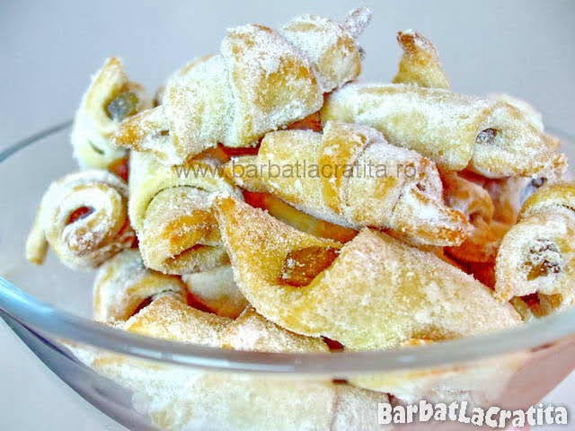 Cornuleţe cu rahat | Rețete BărbatLaCratiță