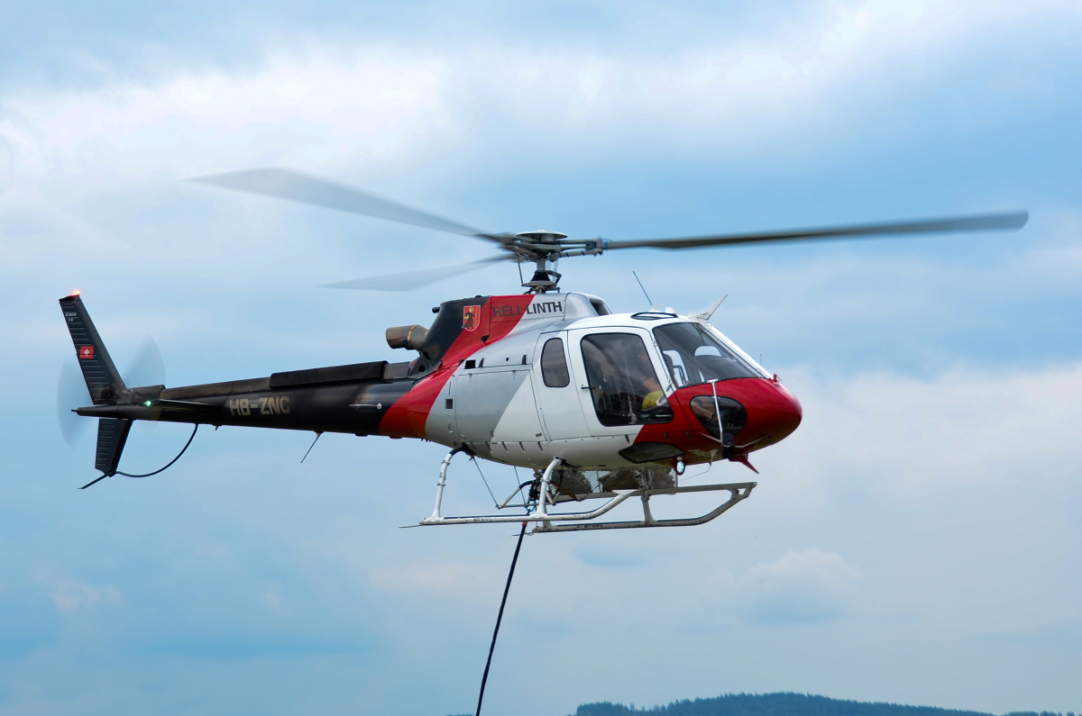 Flypictures: HB-ZNC / Eurocopter AS350 B3 Ecureuil / Heli-Linth AG ...