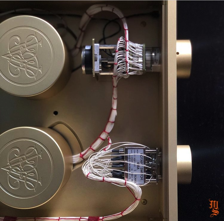 THE BESPOKE BEAUTY – Ultimate High-Fidelity