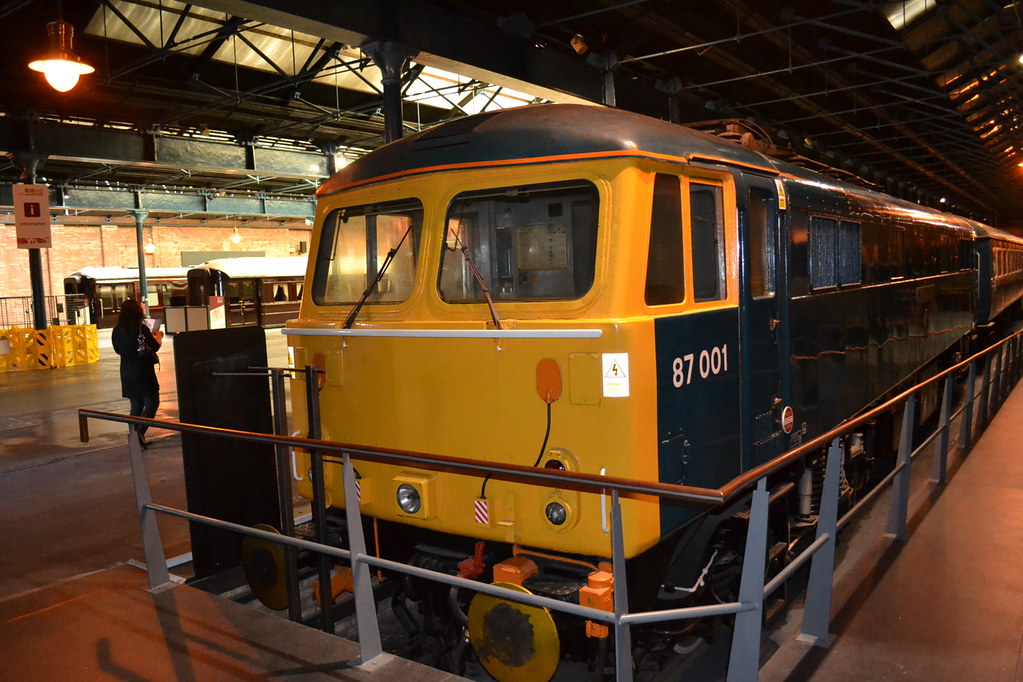 British Diesels and Electrics: Class 87 (BR/GEC Traction 5,000hp AC ...