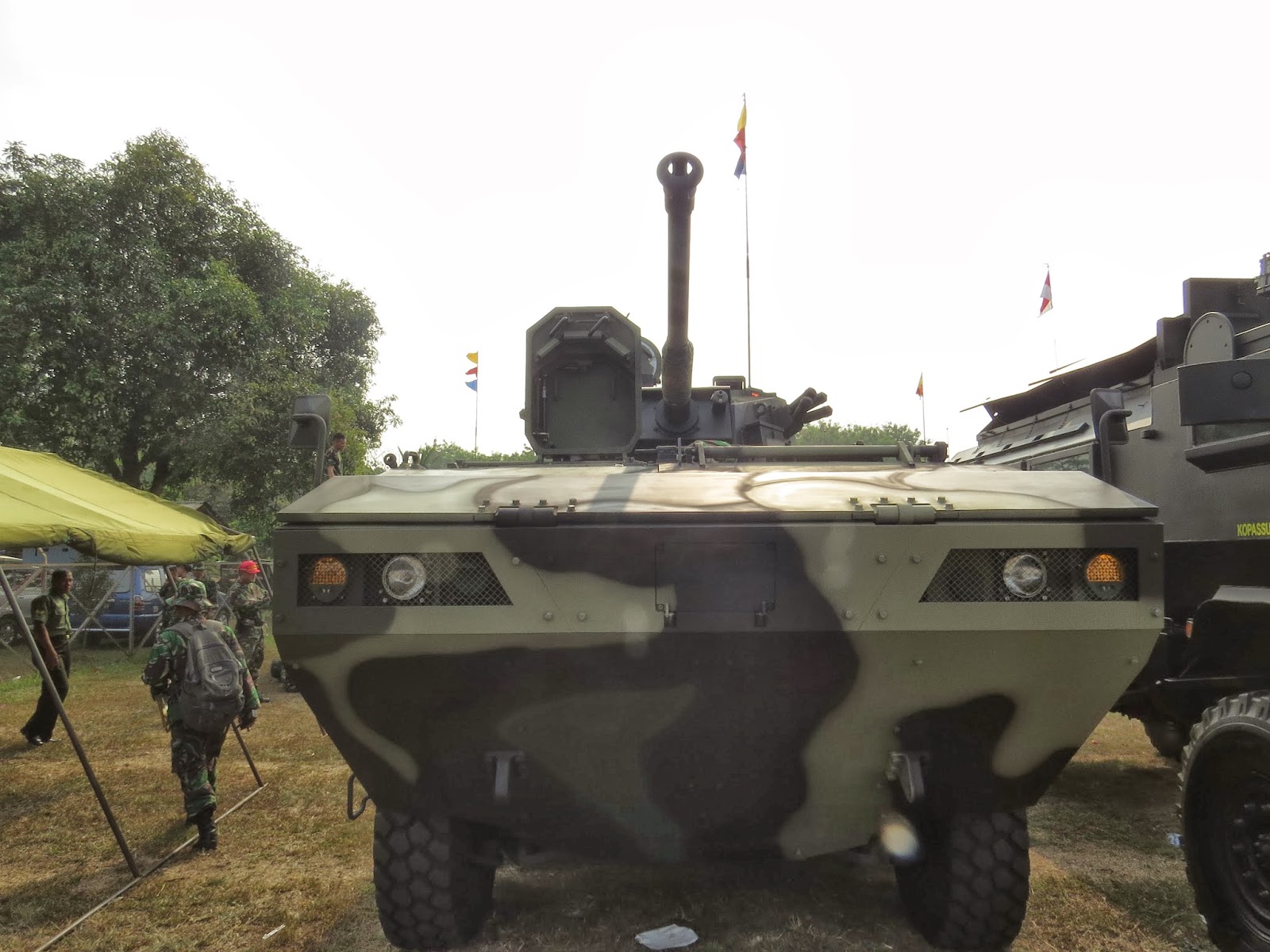 Berita Foto : Persiapan HUT TNI Ke 68 Di Halim - Indo Defense Blog