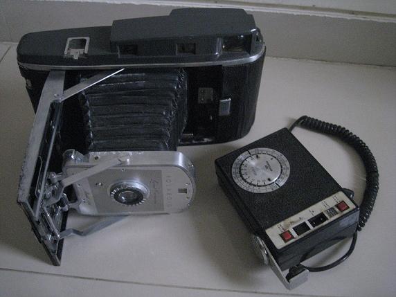 TOKO ANTIEK RETRO: VINTAGE ANTIQUE UNIQUE PROFESIONAL CAMERA POLAROID ...