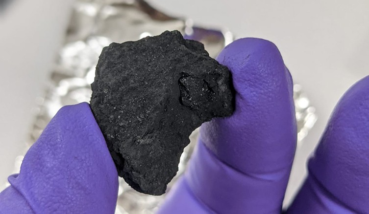 Sciency Thoughts: Carbonaceous chondrite meteorite recovered from ...