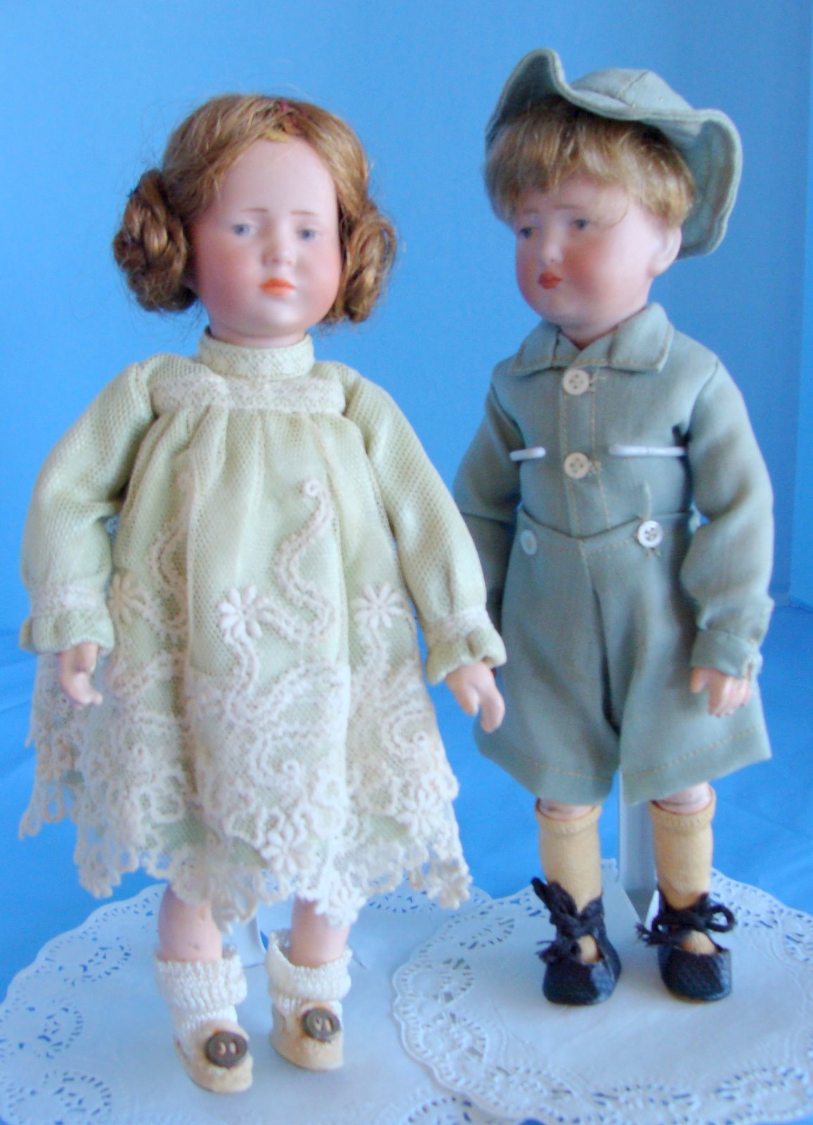 BIRMINGHAM DOLL CLUB OF ALABAMA: Doll Pairs Movie "It Takes Two"