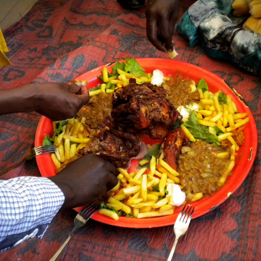 Afro Africa: Yassa de frango - culinária Senegalesa