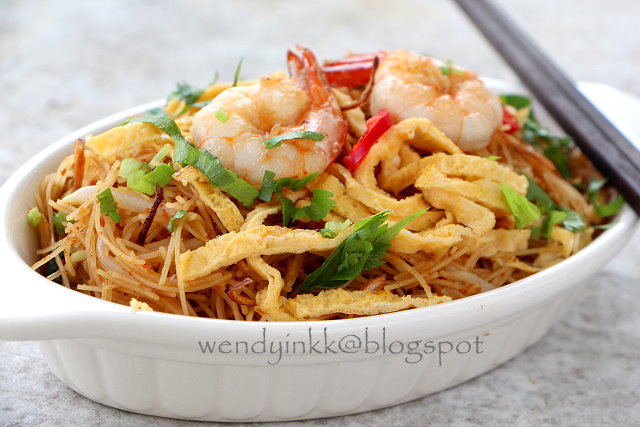 Table for 2.... or more: Dry Mee Siam