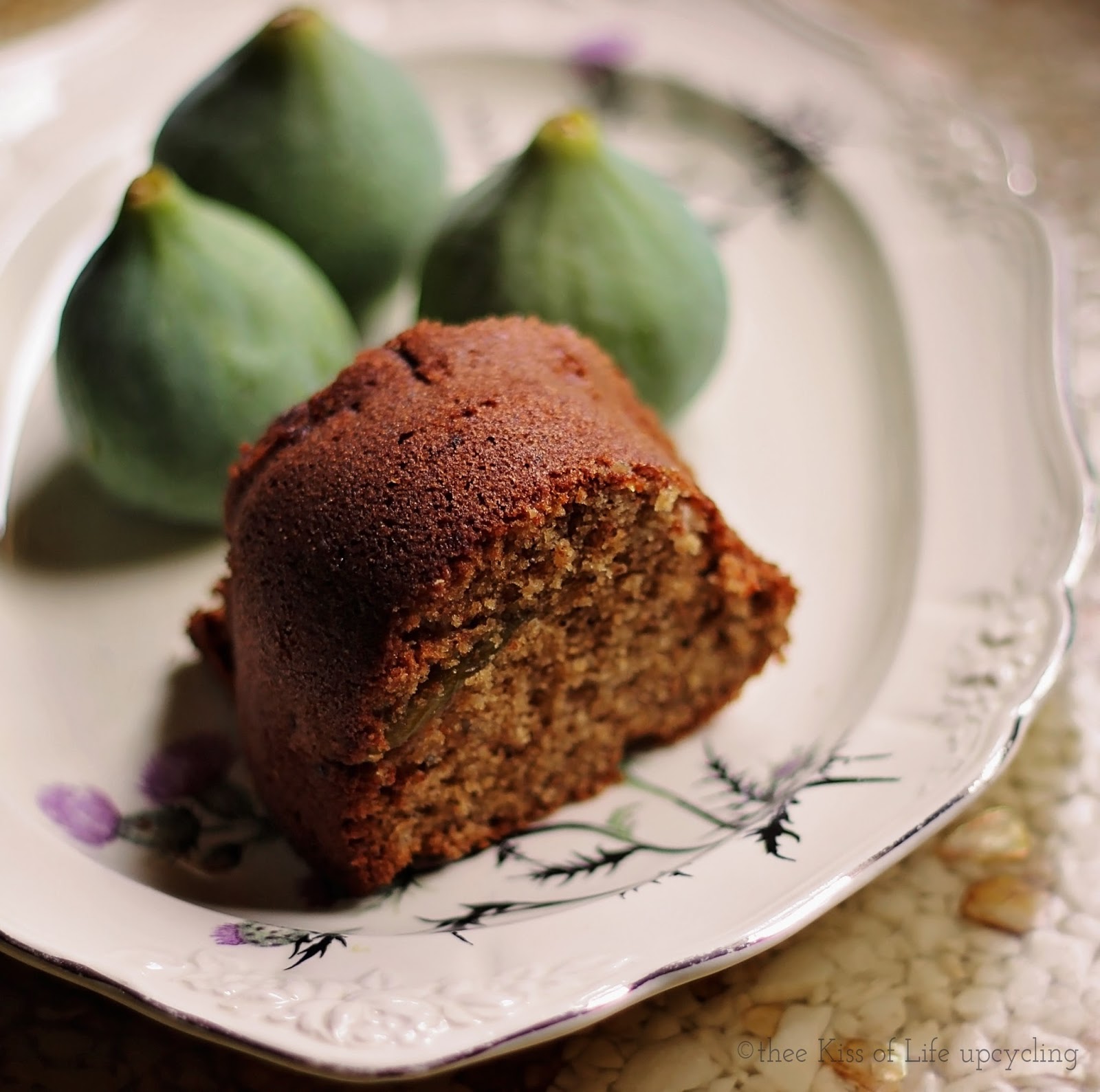 Fresh Fig Spice Cake | RECIPE | thee Kiss of Life Upcycling