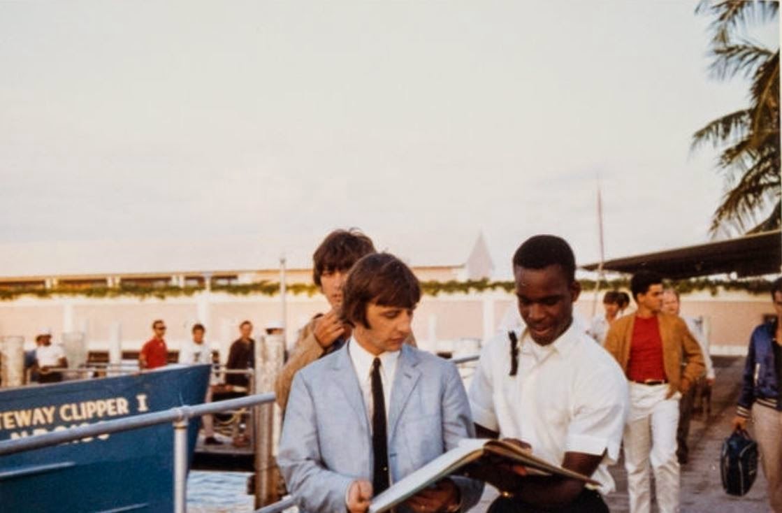 Meet the Beatles for Real: Meet the Beatles on the Beach