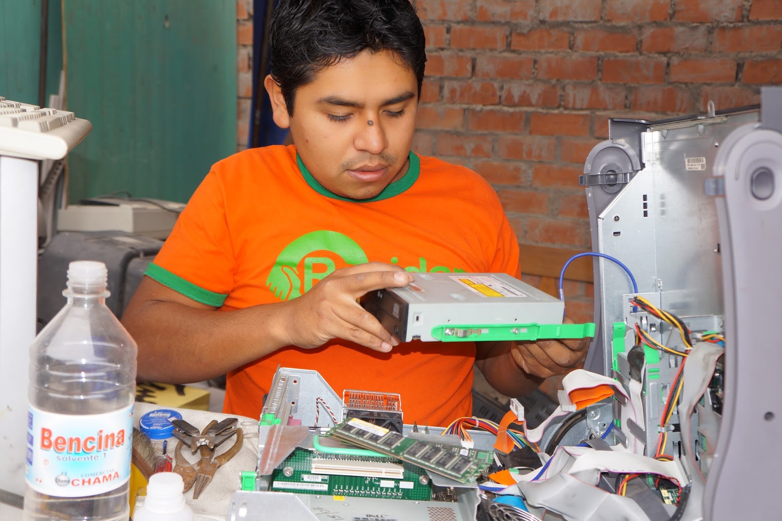 Recidar: Donación de cosas usadas u objetos usados en Lima-Perú