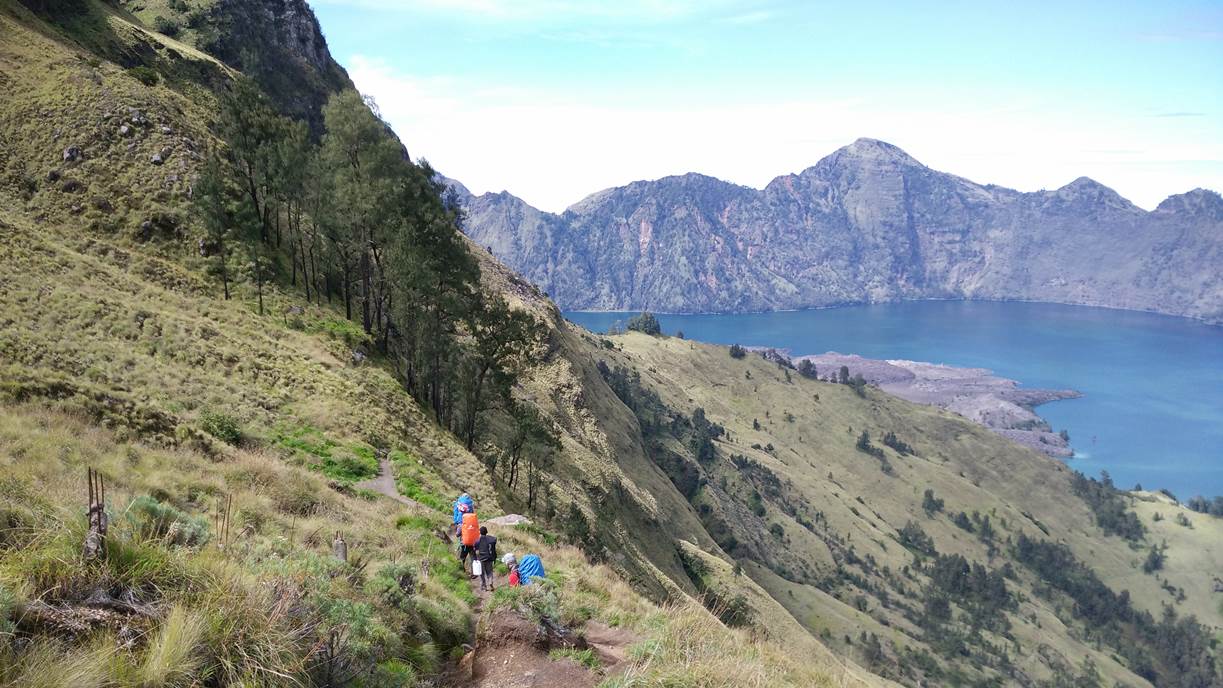 Rinjani via Torean yang Indah dan Anti Mainstream ~ Explore Mdpl
