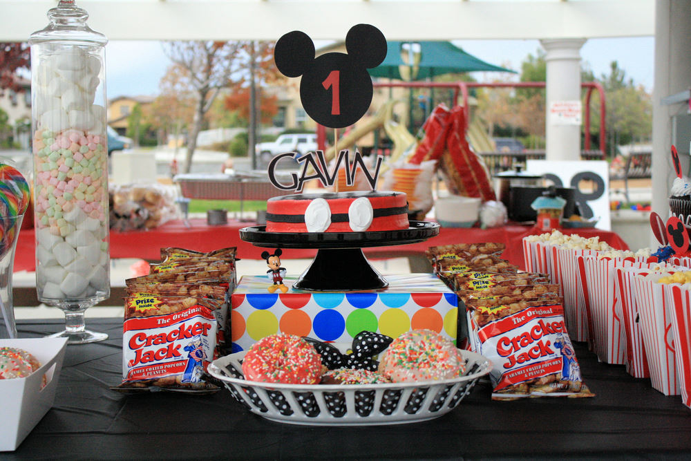Party Designs By MaddyLus: Mickey Mouse Carnival Themed Party