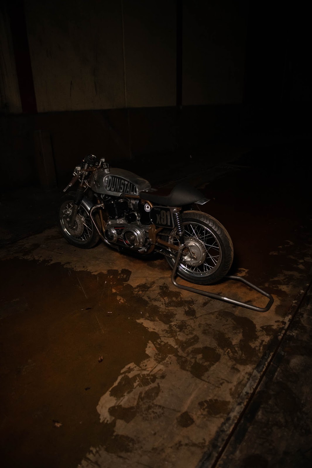 Norton 810 Dunstall | Ready To Race - RocketGarage - Cafe Racer Magazine