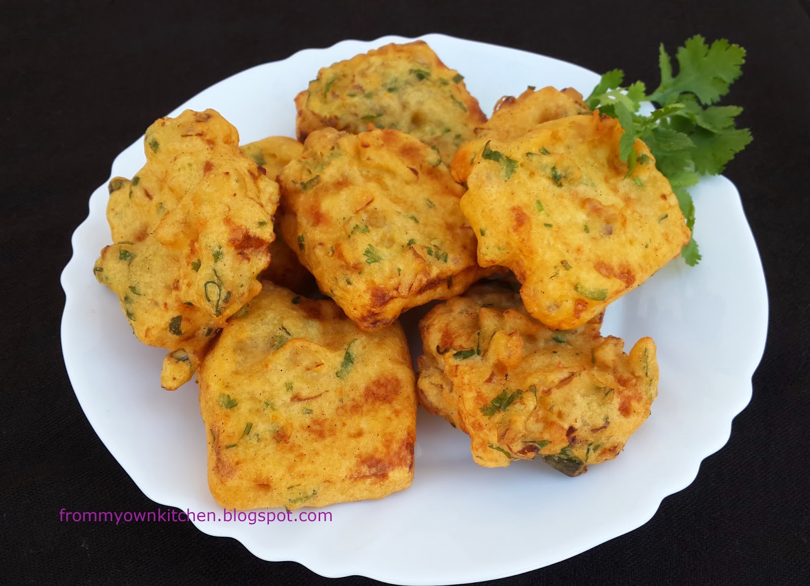 From My Own Kitchen: Bread Pakoda