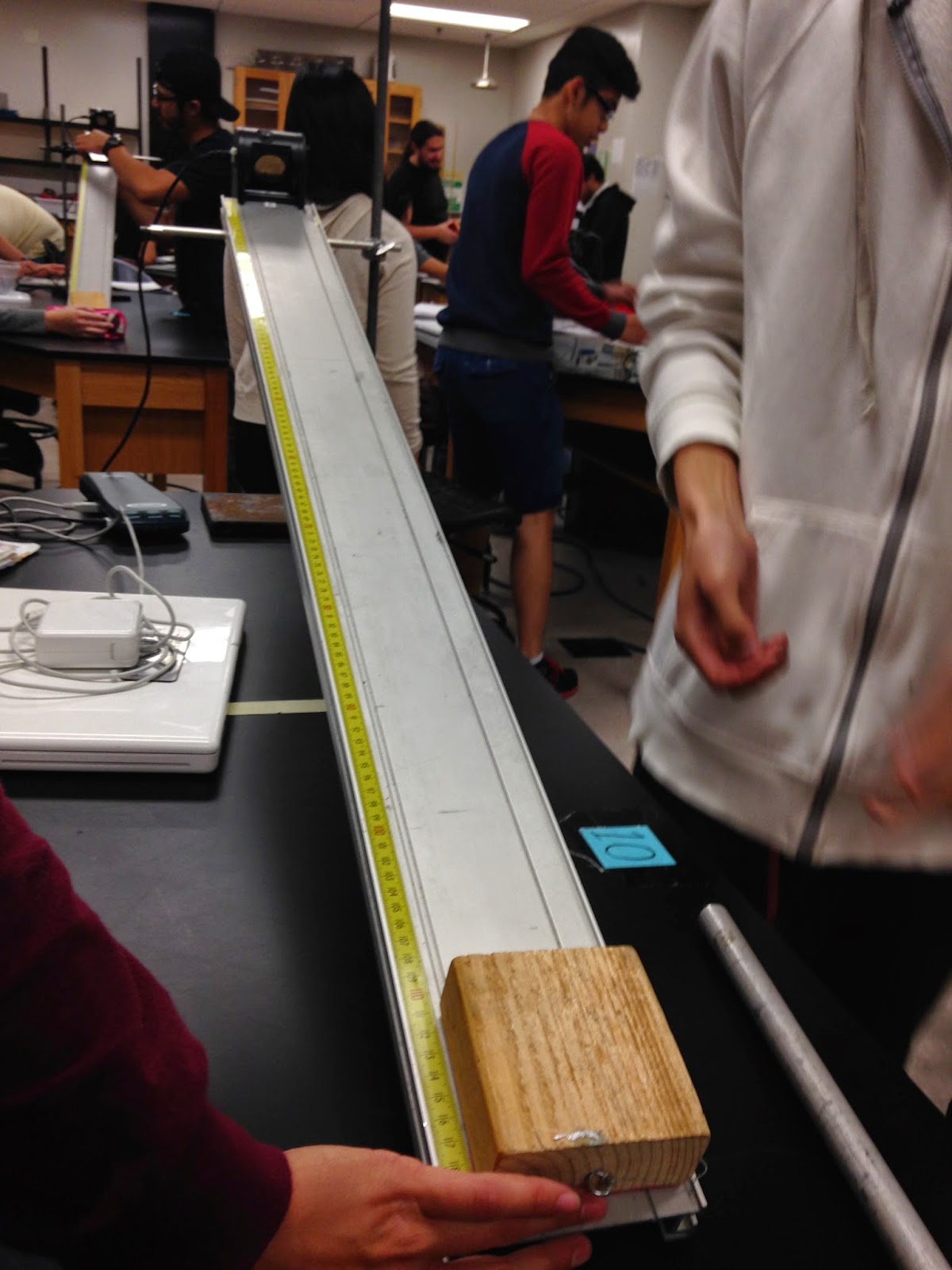 Phys4AS15mlhasseler: 18-Mar-2015: Friction Lab