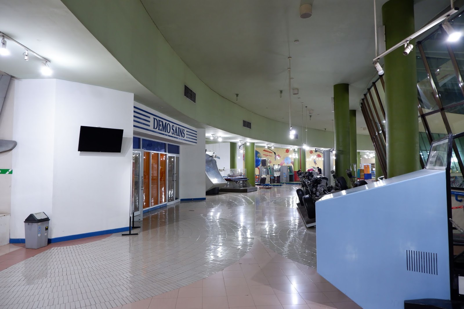 Letsgo2museum: Pusat Peragaan Iptek Indonesia (PP-IPTEK)