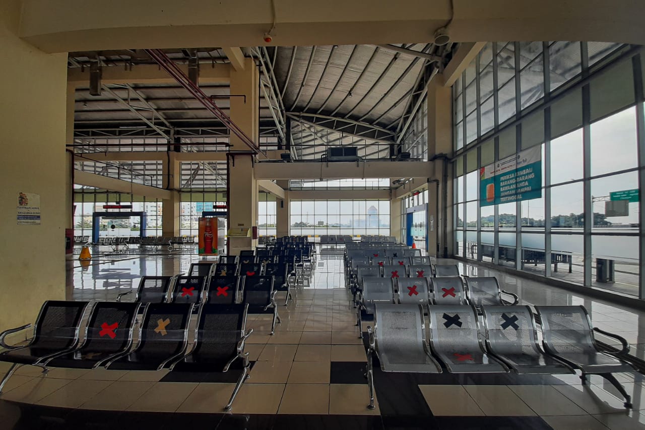 Imbas Pelarangan Mudik 2020, Terminal Pulo Gadung Menghentikan Operasi ...
