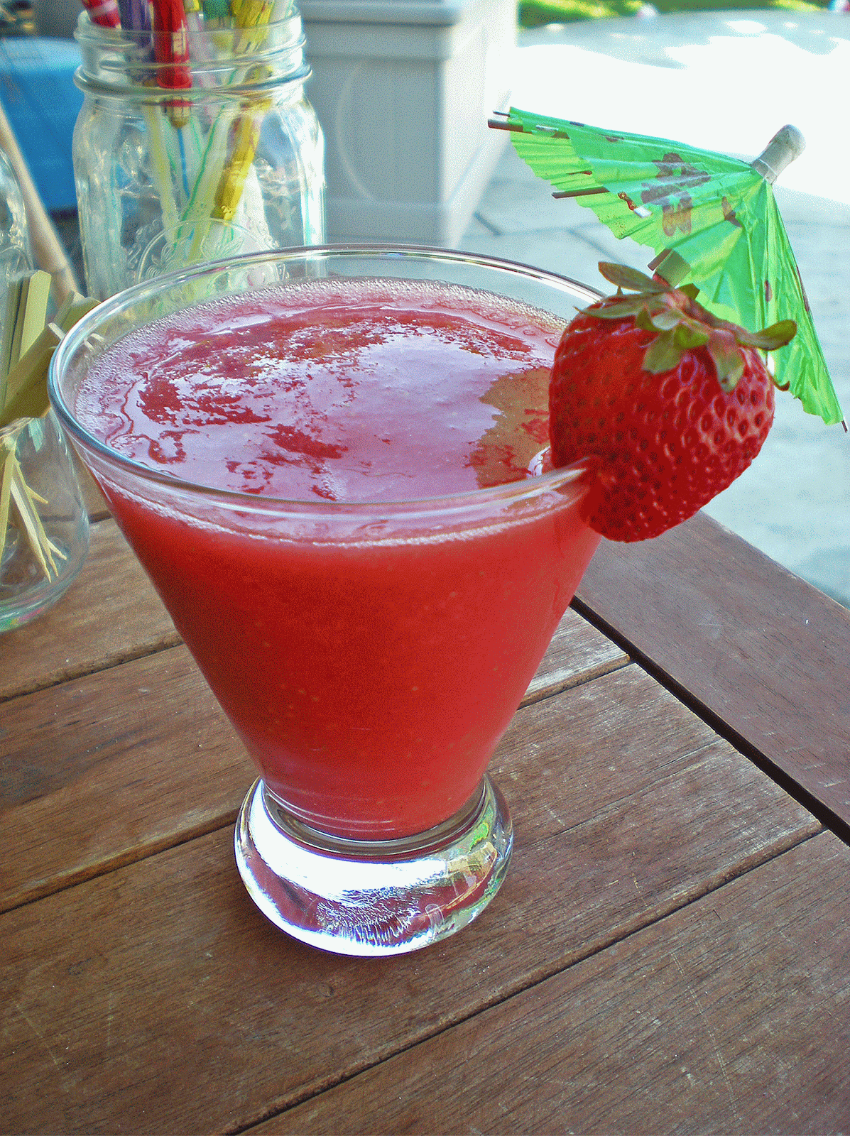 MY SHEPARD'S PIE: Mocktail Monday: Strawberry Melon Slush