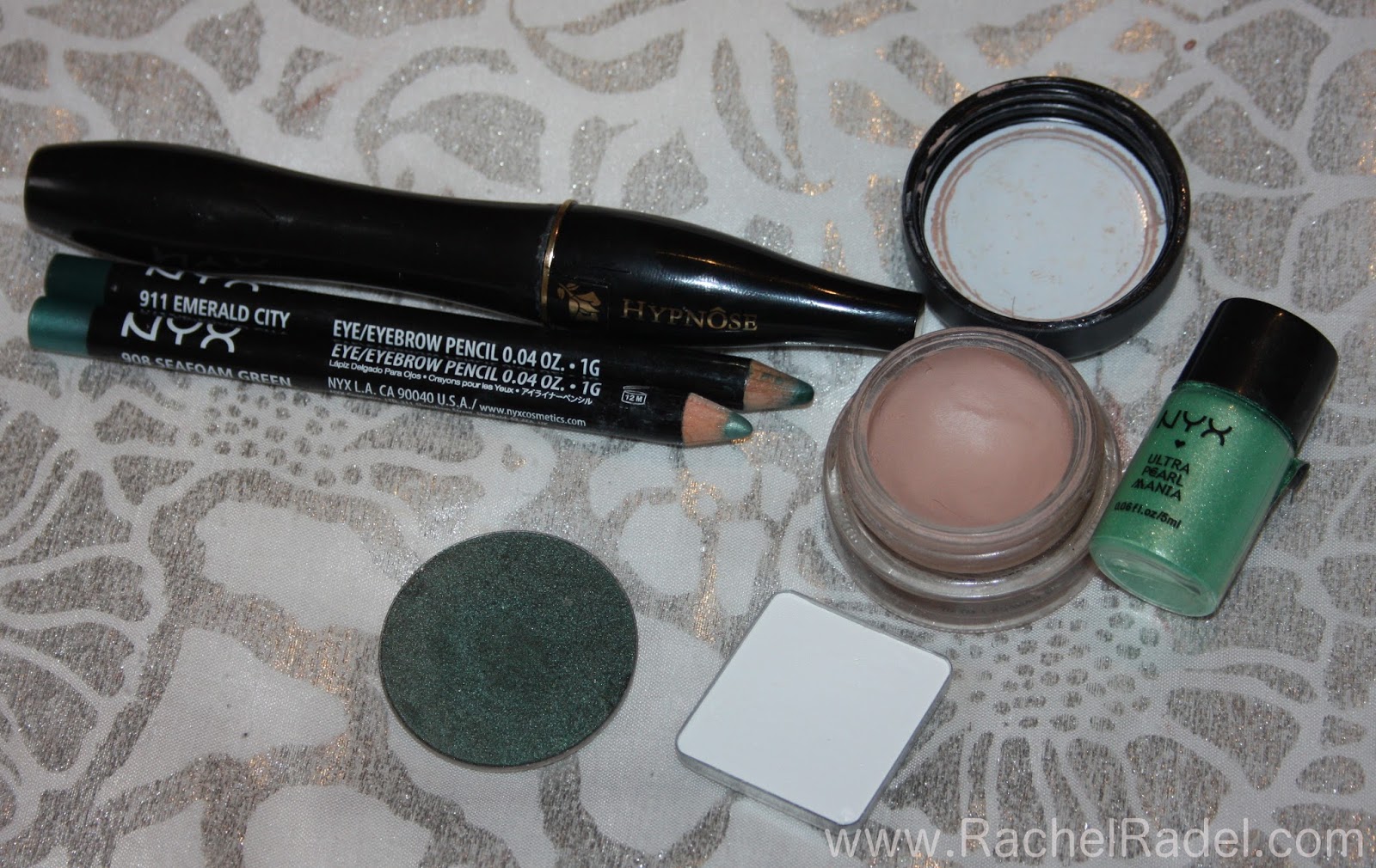 Rachel Radel - Australian Beauty Blogger: Daily Makeup Look: Green Eyes