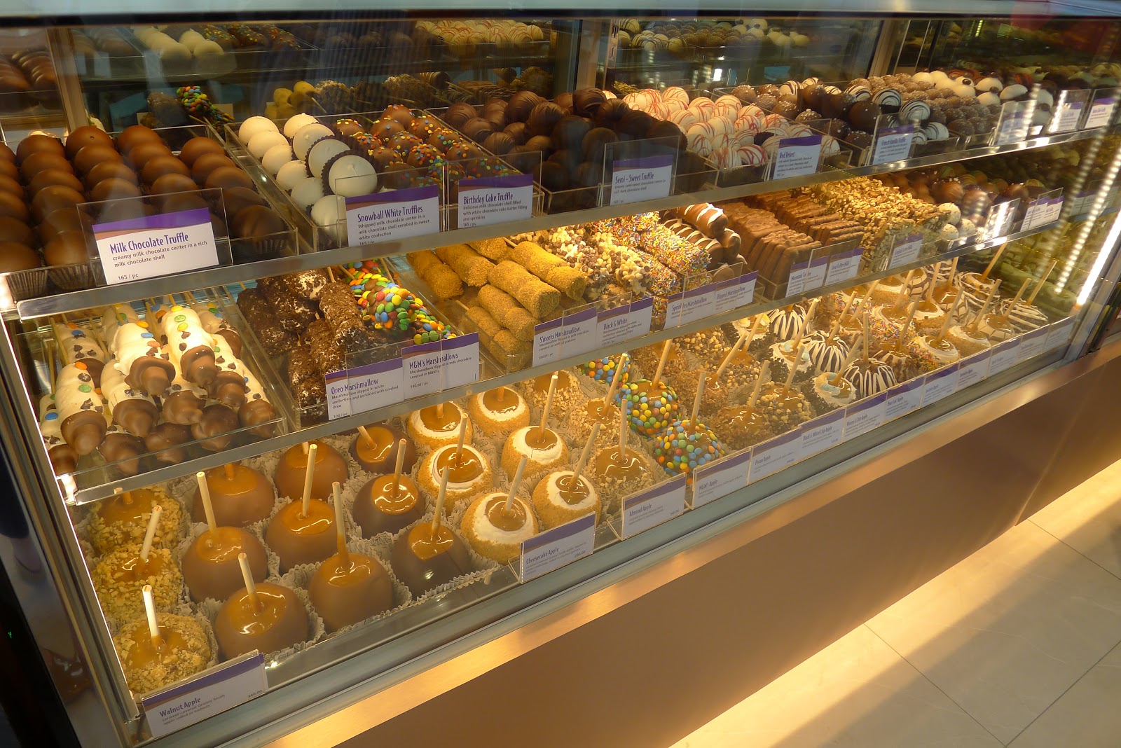 Rocky Mountain Chocolate Factory opens in Molito, Alabang | Tina Villa