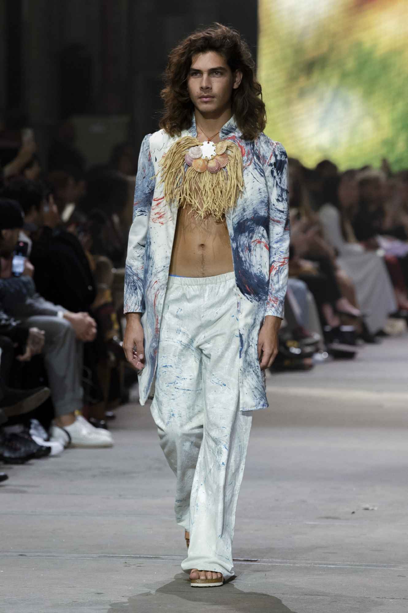 First Nations Fashion & Design resalta la inspiración indígena en sus ...