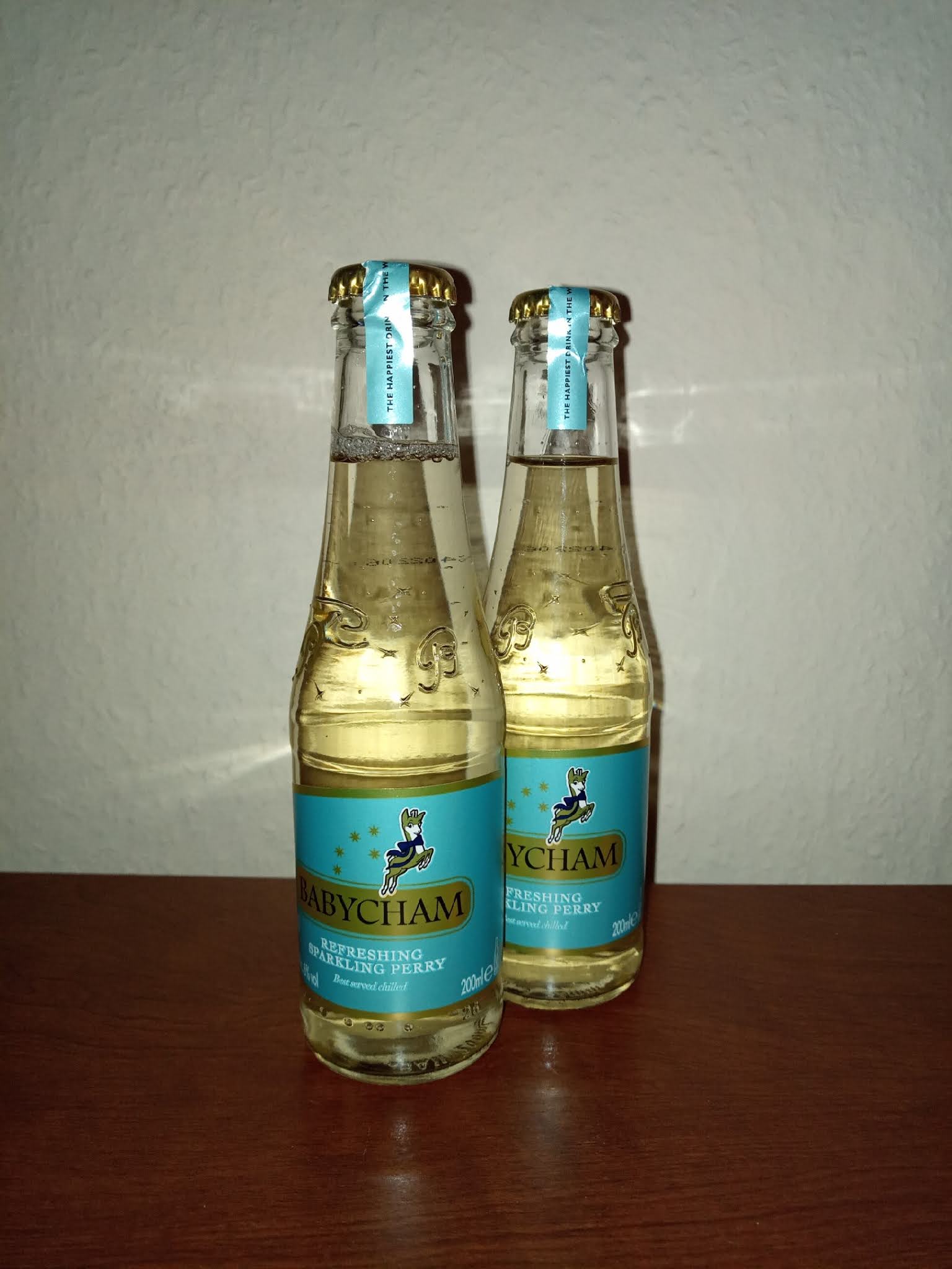 Supersupergirl's Food Reviews: Baby Cham - Sparkling Perry