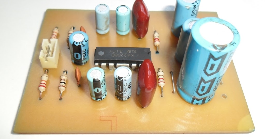 BlogTronika: Amplificador de audio con circuito integrado KA2206