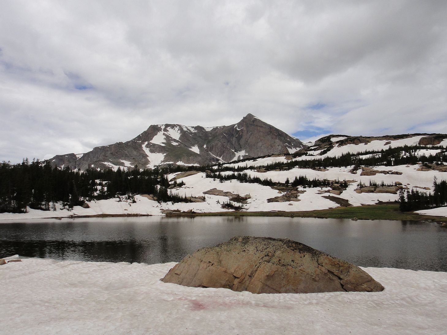 Hiking Rocky Mountain National Park: Mt. Alice via Hourglass Ridge.