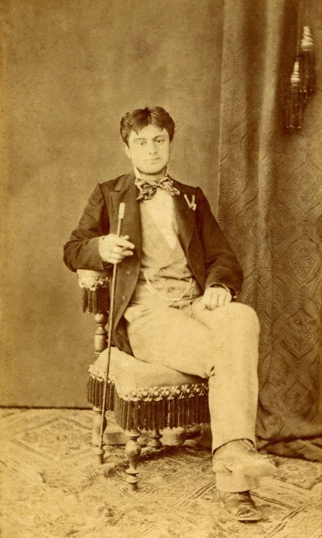 30 Vintage Photos of Victorian Men Posing With Their Canes ~ Vintage ...