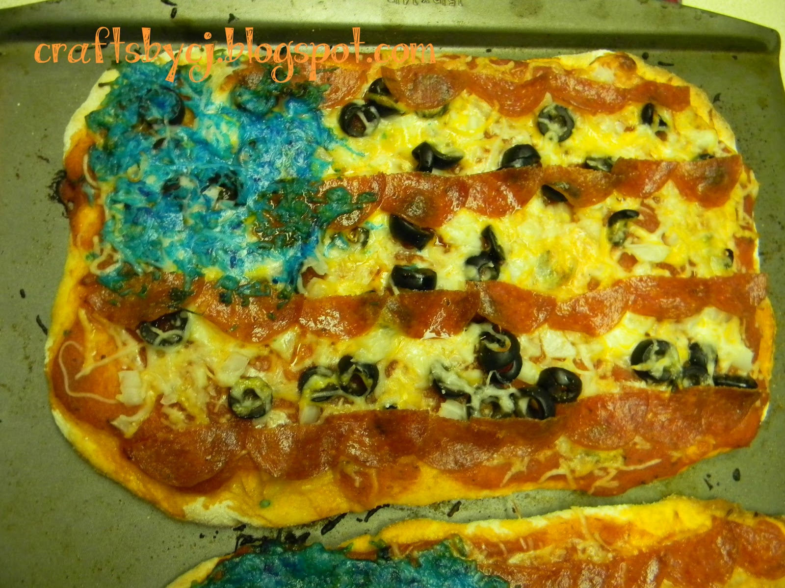 Crafts by CJ: Patriotic Pizza