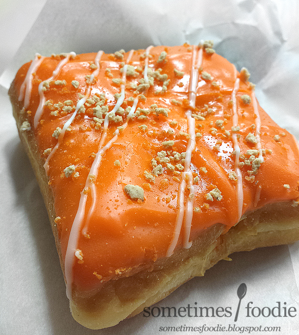 Sometimes Foodie: Pumpkin Cheesecake Square Doughnut - Dunkin' Donuts