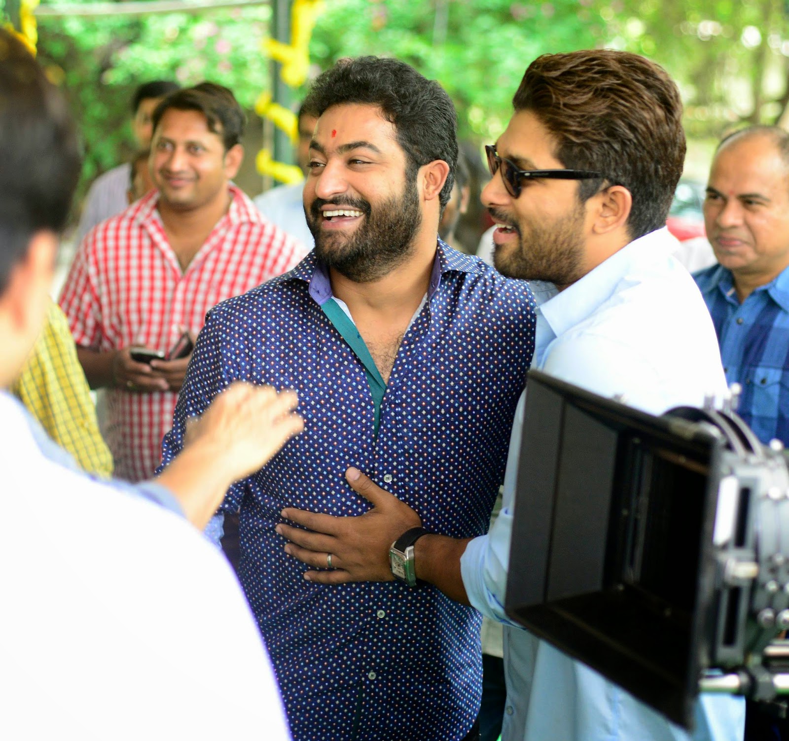 Its Allu Arjun Vs Jr Ntr For 2016