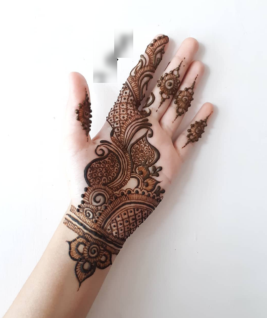 Stylish Arabic Mahandi Designs