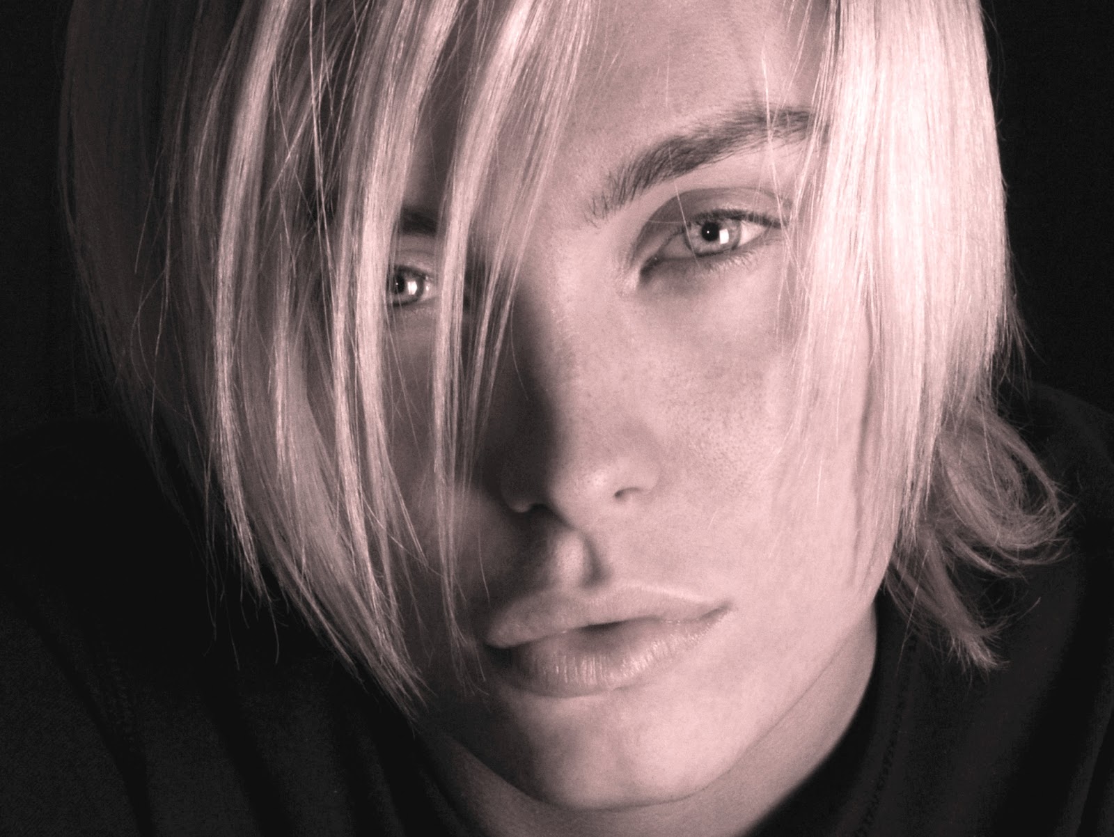 Male Top Model - Roger Garth