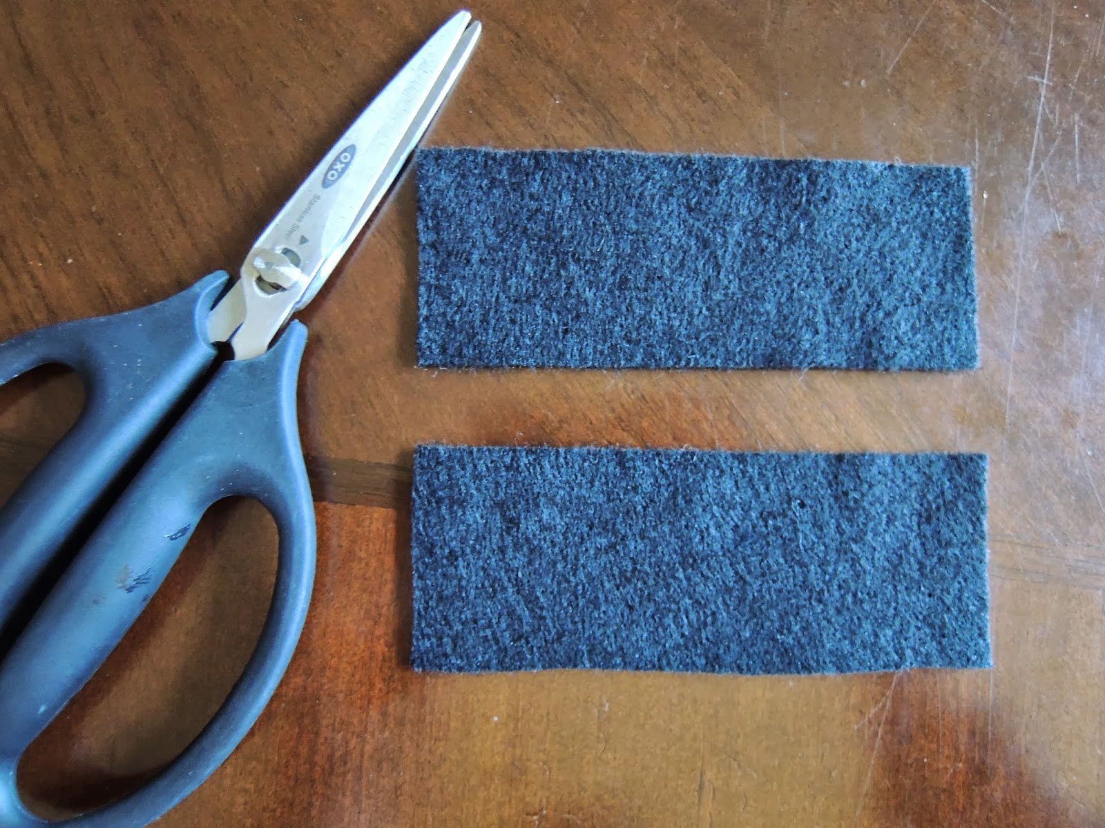 Holly Goes Lightly: DIY Epaulets