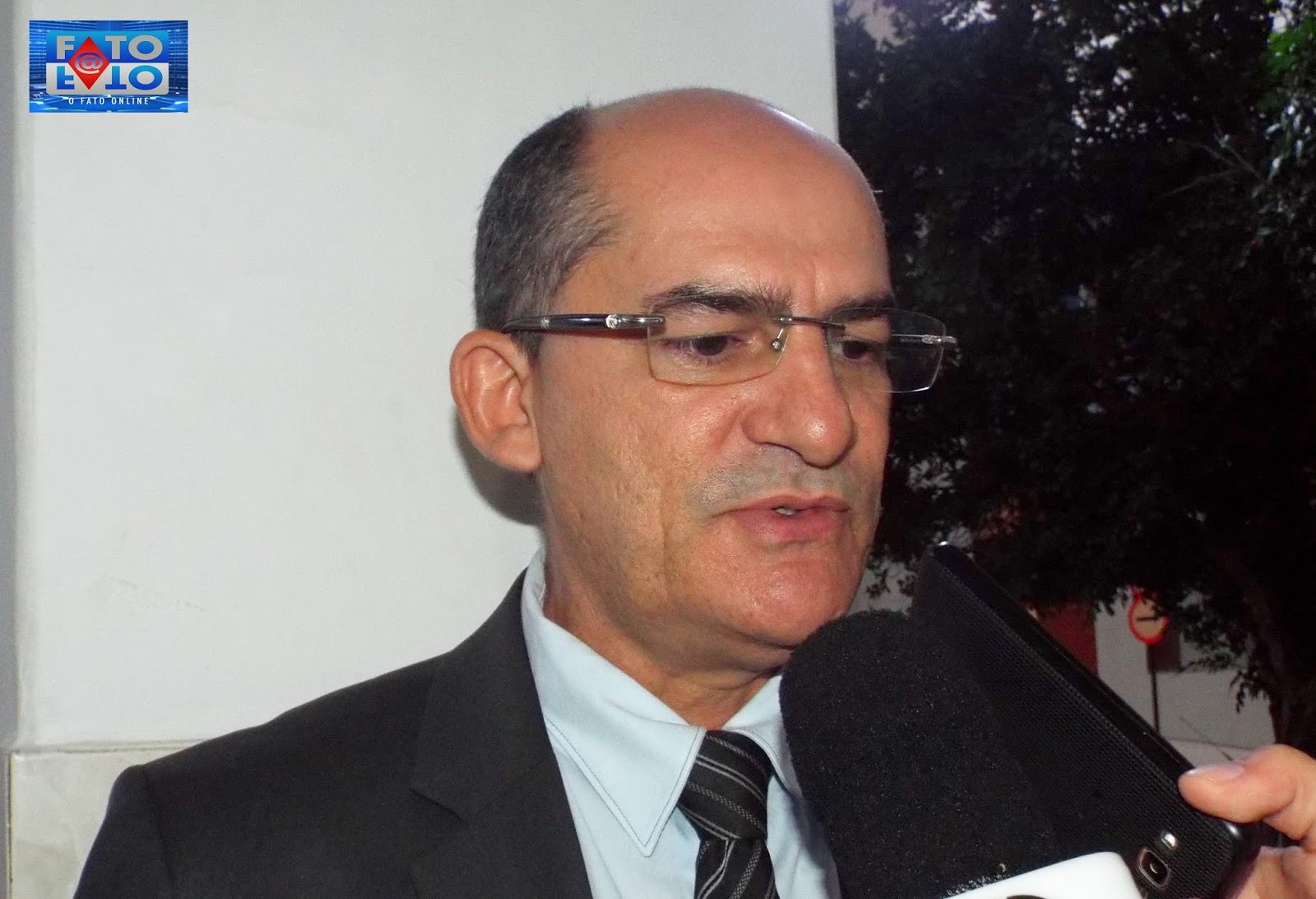 “Ninguém que queira ocupar qualquer cargo público pode chegar impondo ...