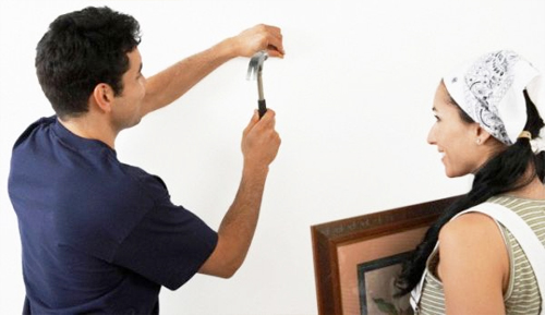 Kumpulan Tips Perawatan Rumah: Tips dan Cara Memaku Dinding Yang Benar