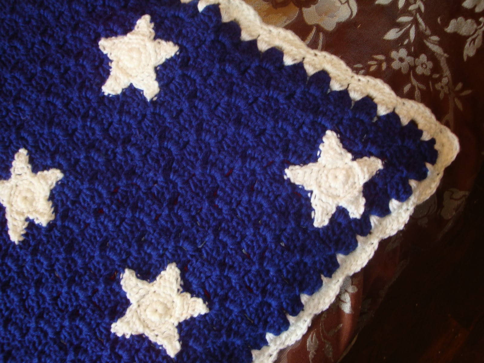 Sarah's Bits and Pieces Crochet: Stars and Stripes Corner to Corner afghan