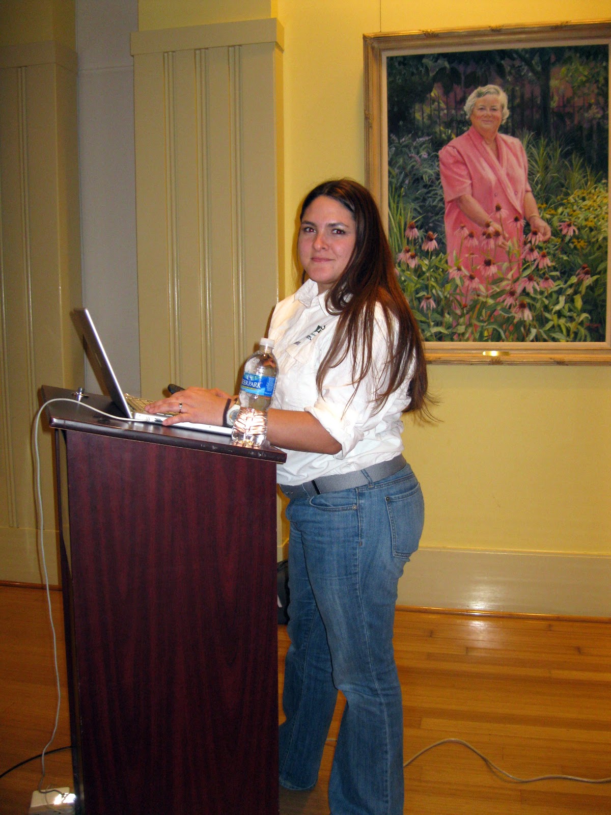 Linda's Bees: Juliana Rangel on Rearing Queens