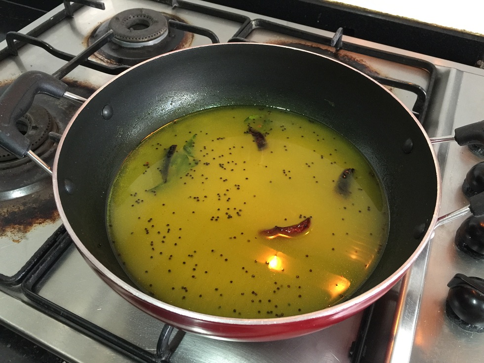 AMU'S RECIPES: Raw Mango Saar (कैरीचे सार )